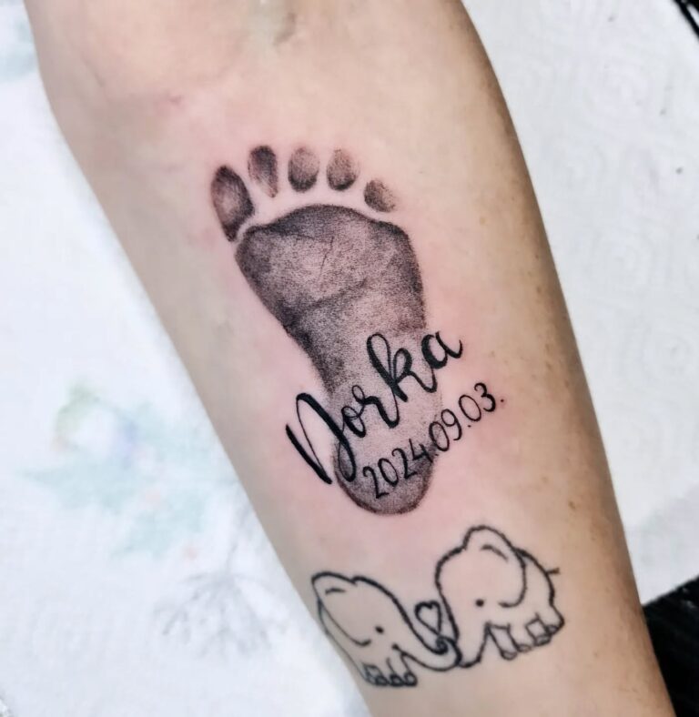 55+ Adorable Baby Feet Tattoo Idea Inspirations