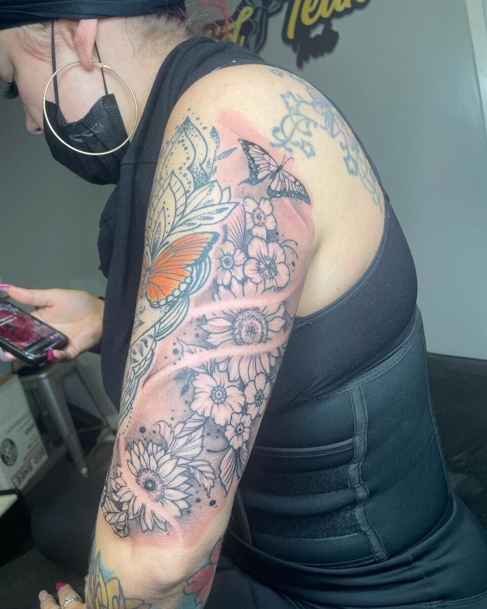 30+ Beautiful Sleeve Filler Tattoo Ideas for Women You'll Love