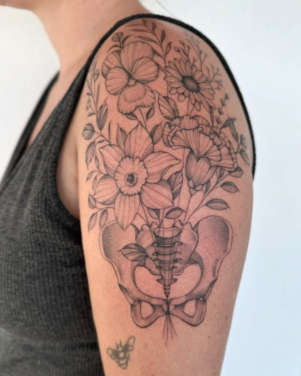 30+ Beautiful Mommy Tattoos That Celebrate Life, Love, and Motherhood