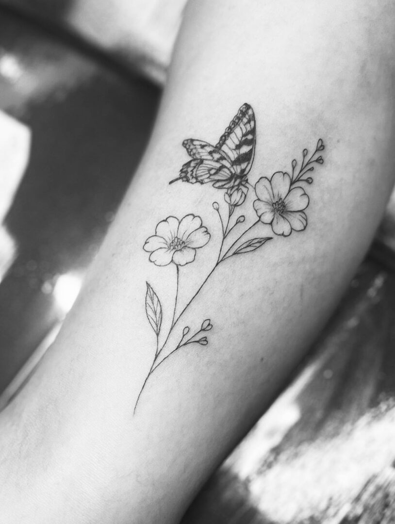 55+ Fineline Tattoo Designs for Simple & Minimalist Body Art