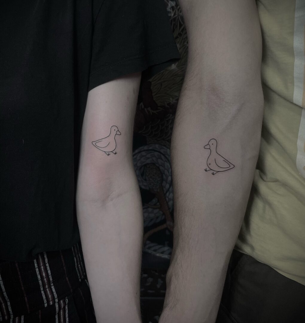 40+ Cute & Meaningful Tattoo Ideas for Sister's Love