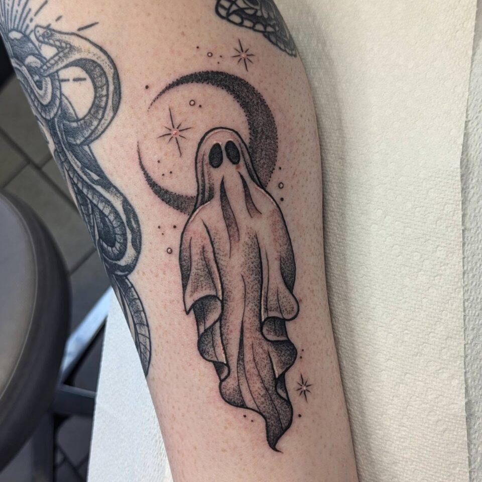 50+ Hauntingly Cool Spooky Tattoos for Fans of the Dark and Mysterious