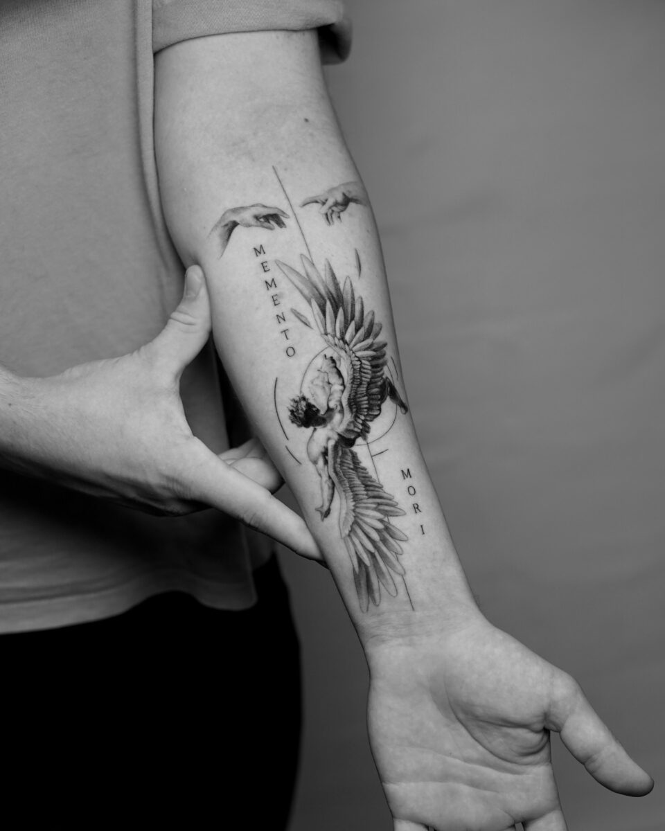 55+ Powerful Memento Mori Tattoos for a Thoughtful Statement