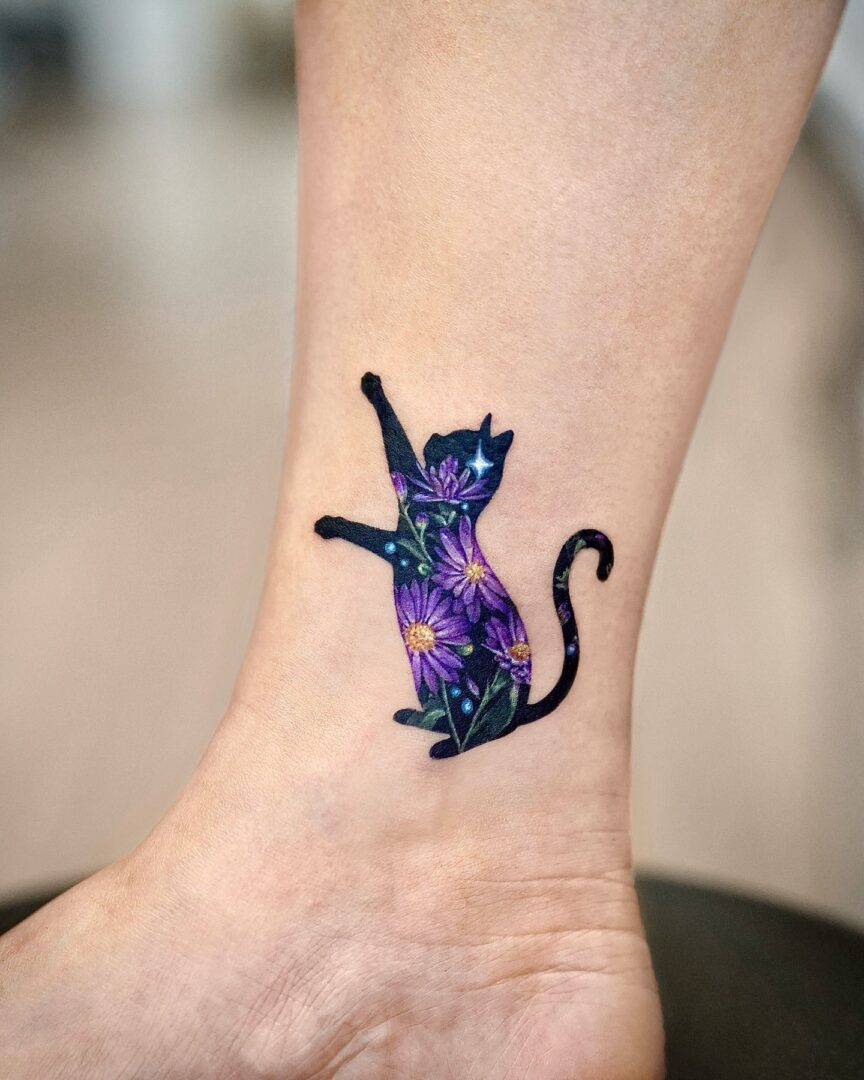 70+ Adorable Small Cat Tattoo Ideas You'll Love