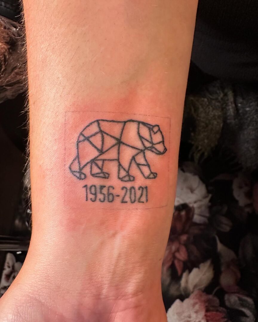 50+ Date Tattoo Ideas to Celebrate Life's Journey