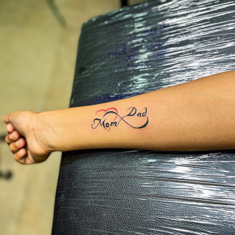 25+ Heartfelt Mom Dad Tattoo Designs to Honor Your Parents Forever