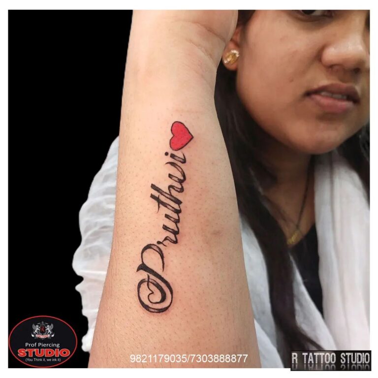 35+ Name Tattoo Ideas for Women