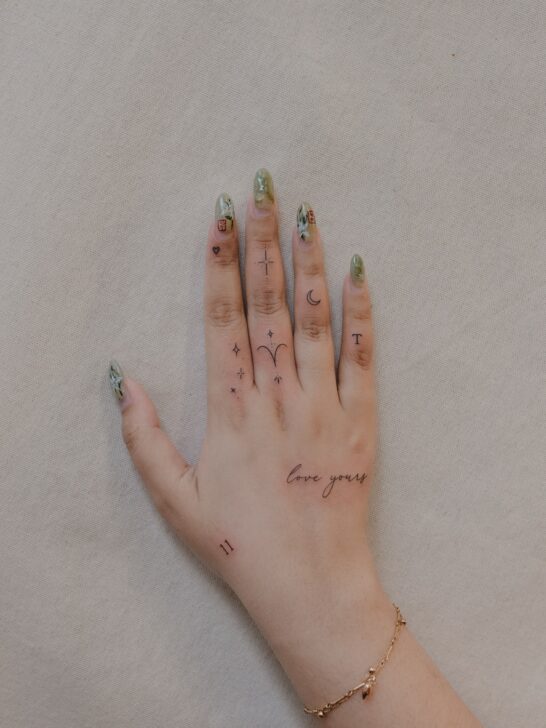 70+ Finger Tattoos for Women That Are Stylish, Minimal, and Unique