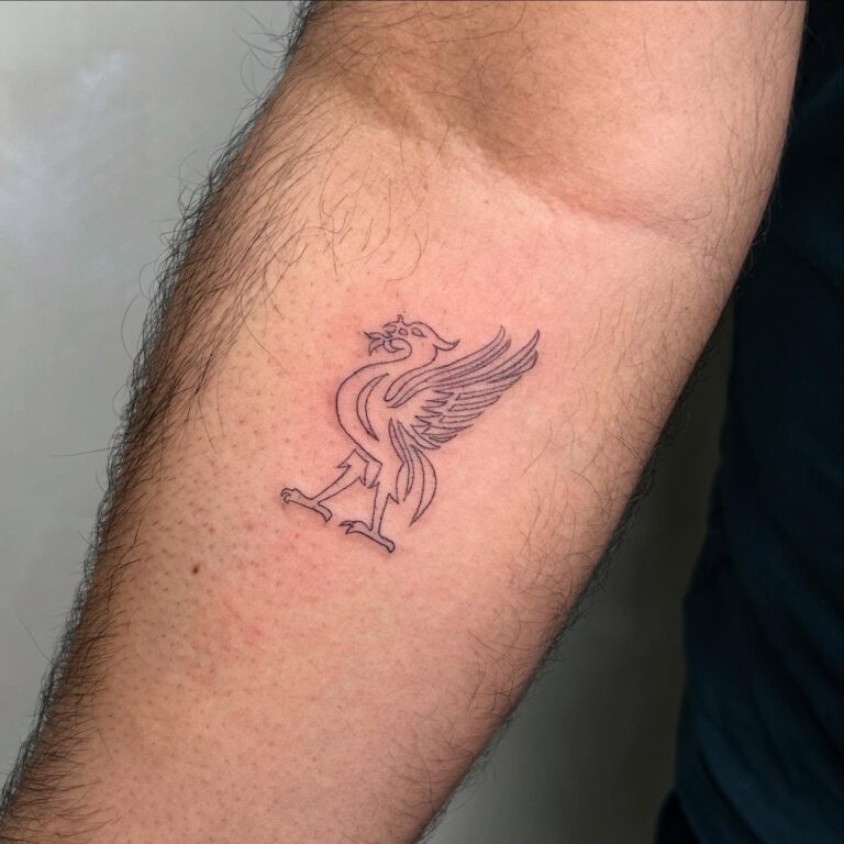 55+ Fineline Tattoo Designs for Simple & Minimalist Body Art