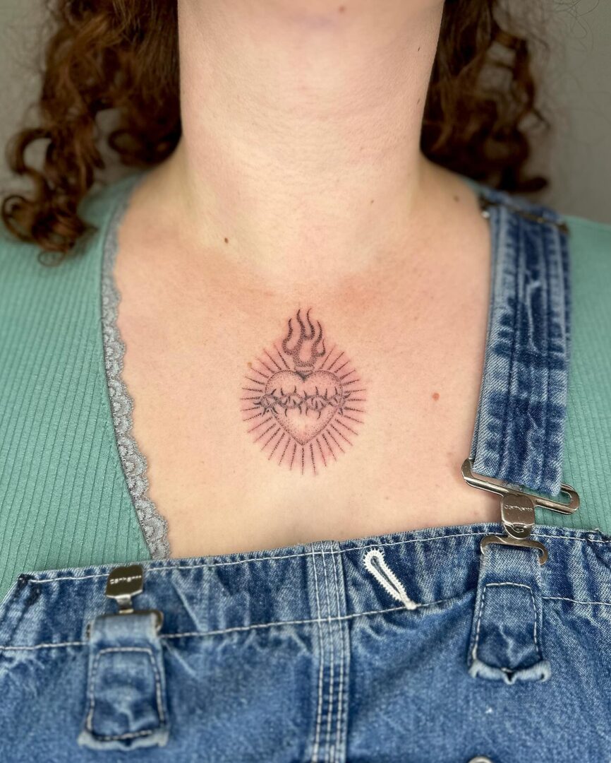 65+ Sacred Heart Tattoo Designs with Meanings