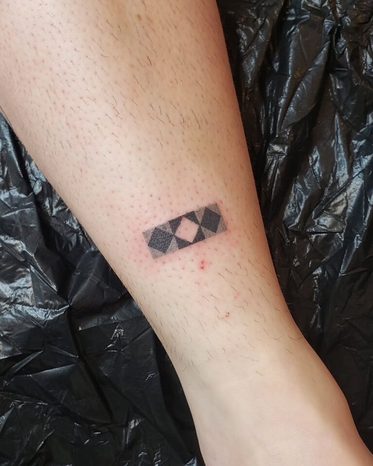 55+ Cute and Meaningful Stick and Poke Tattoo Ideas