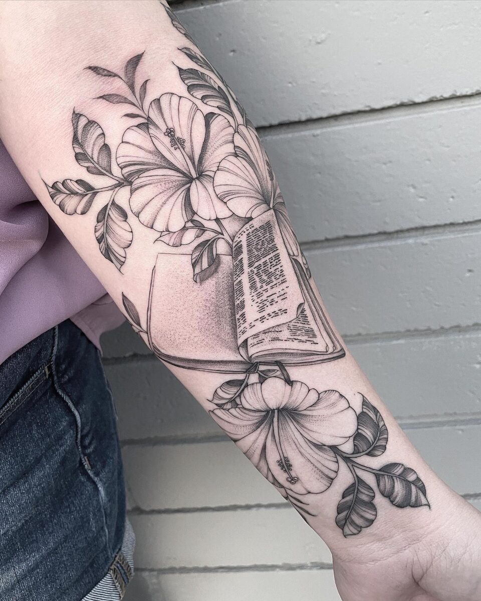 55+ Meaningful Christian Tattoo Ideas for Men & Women