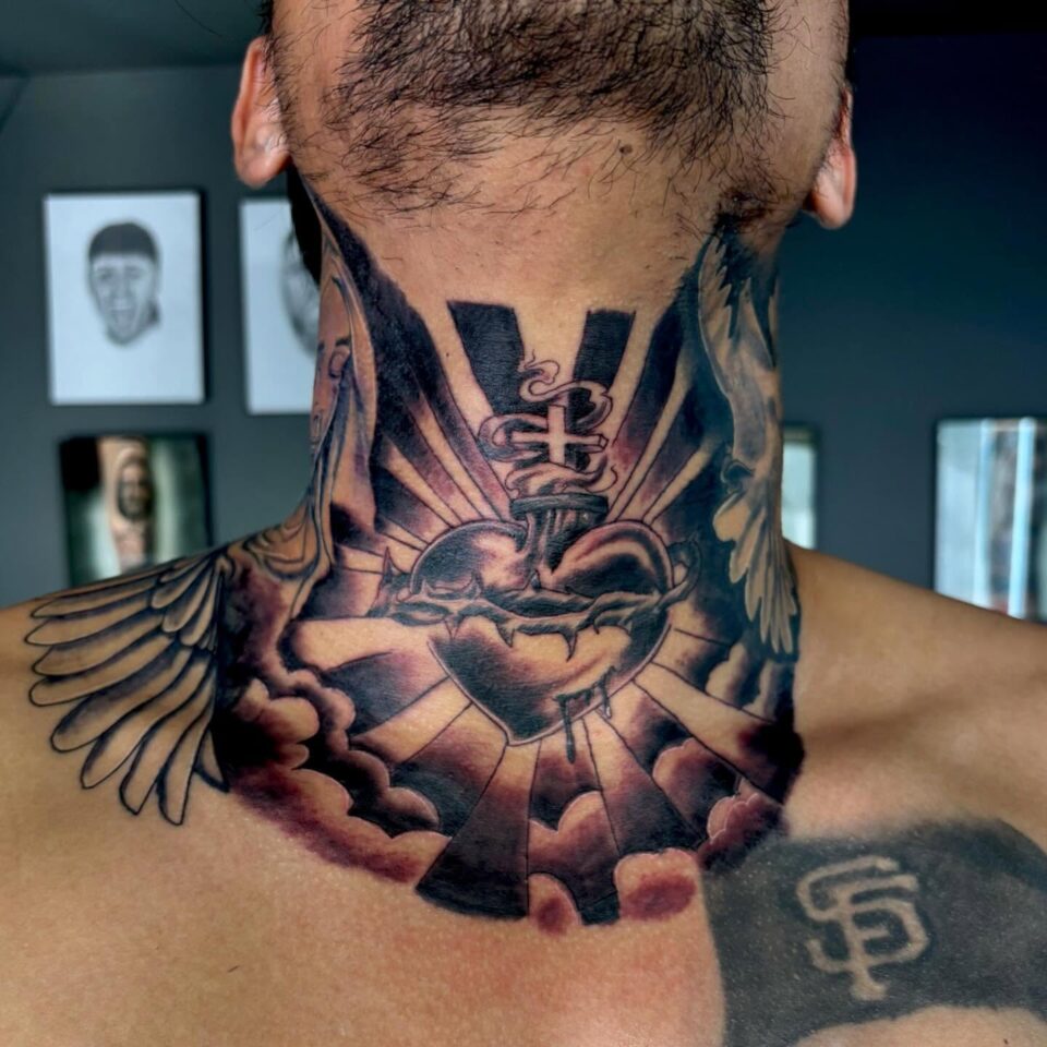 70+ Bold Neck Tattoo Ideas for Men with Style