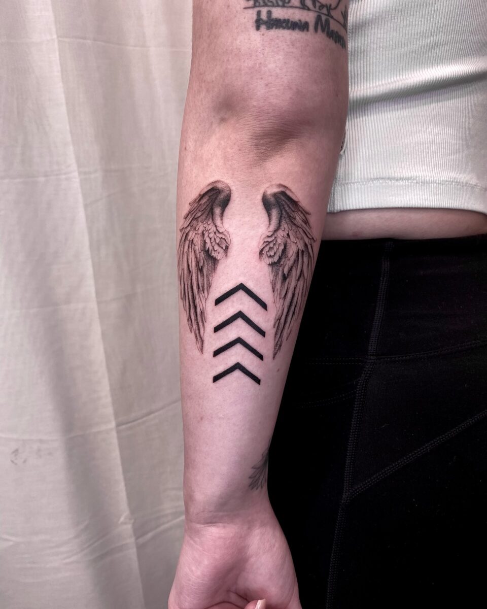 70+ Graceful Angel Wings Tattoo Ideas for Spiritual Souls