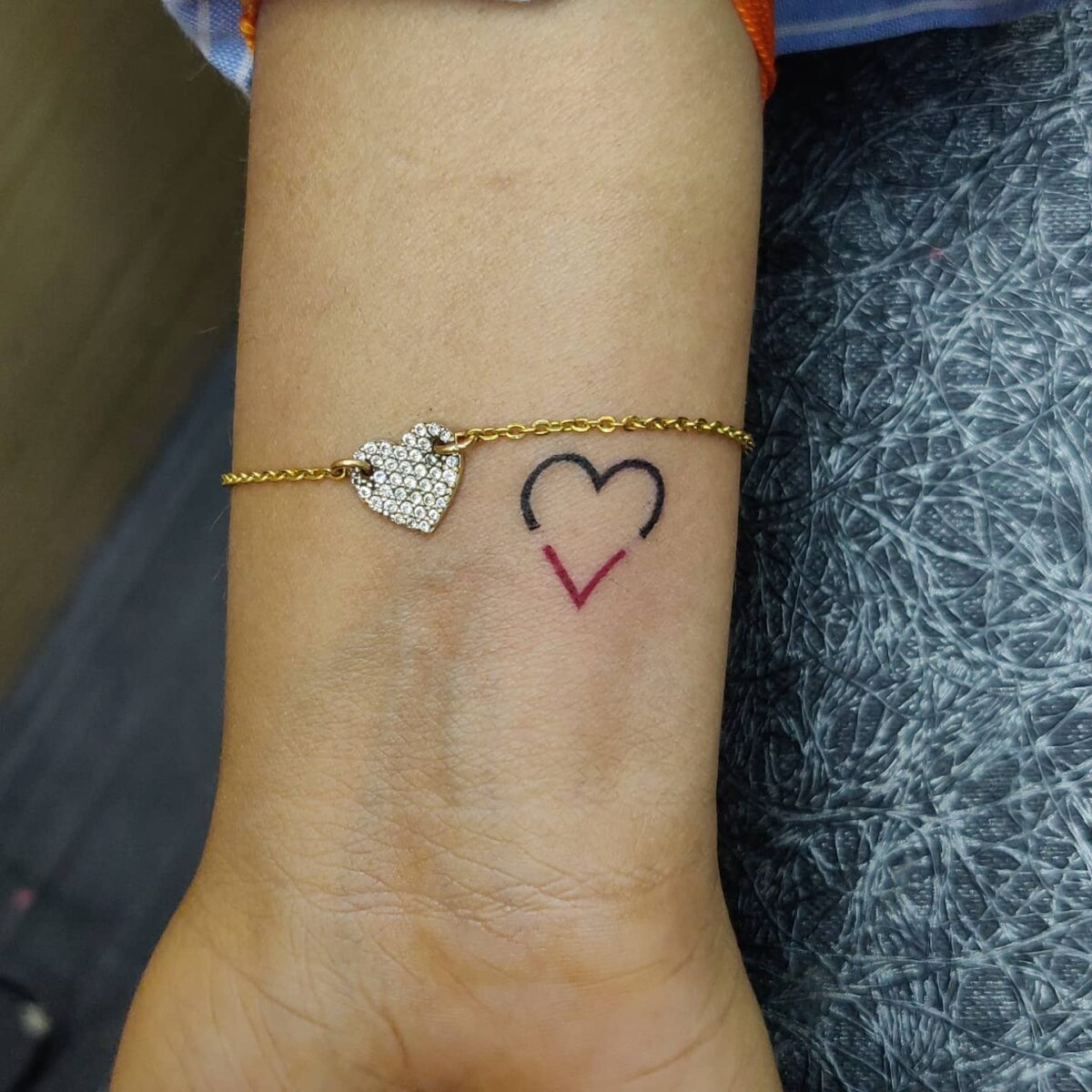40+ Small Heart Tattoo Ideas That Speak Volumes