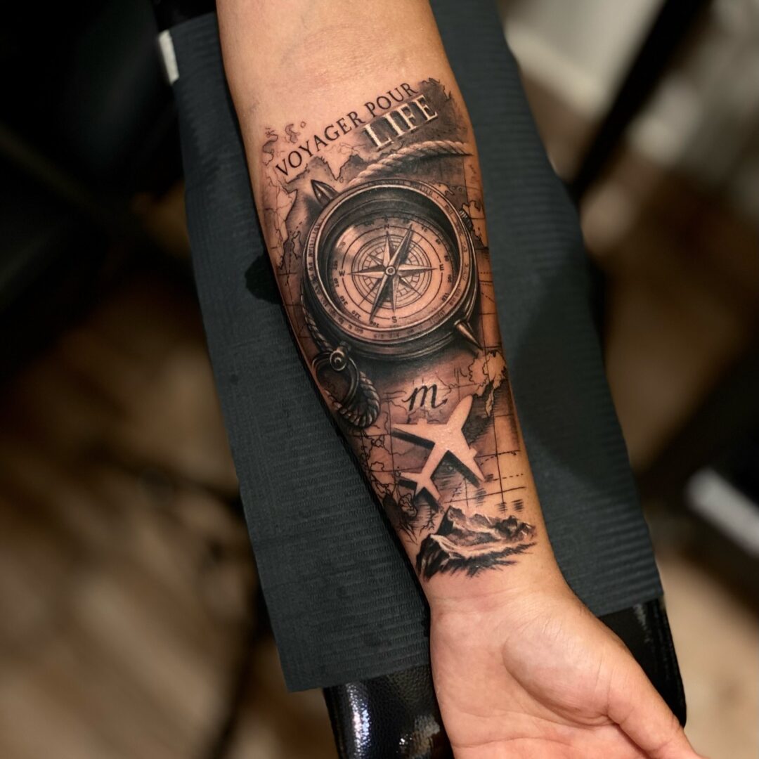 85+ Timeless and Meaningful Compass Tattoo Design Ideas