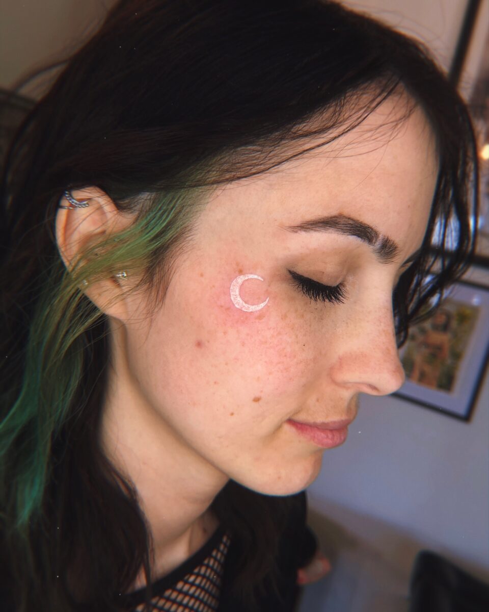 65+ Stunning Moon Tattoo Ideas for a Mystical Look